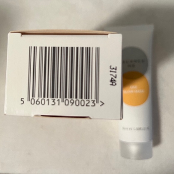 Balance Me | Skincare | Nib Balance Me Aha Glow Mask 7 Oz Exfoliating ...